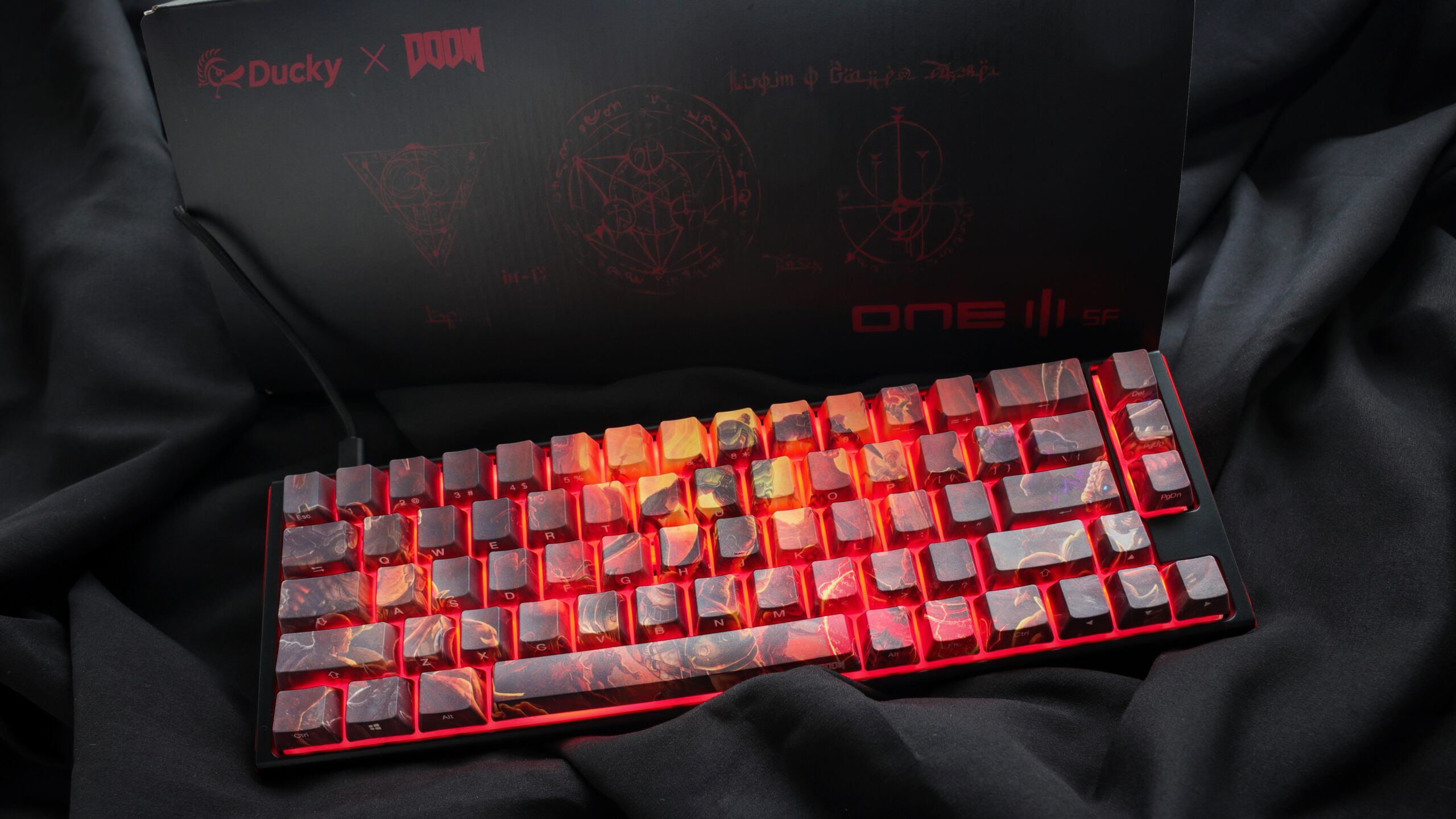 DOOM Custom Mechanical Keyboard Announced by Ducky